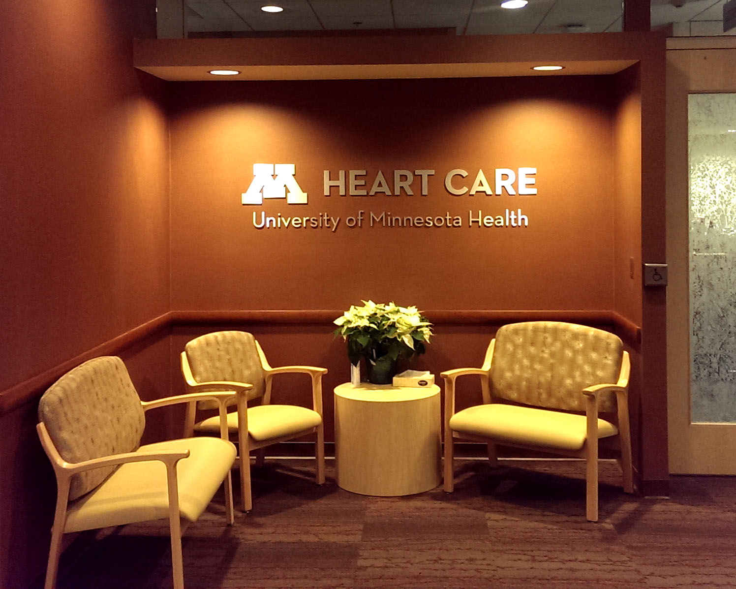 Medical Office Signs Customized for a Stress-Free Patient Experience